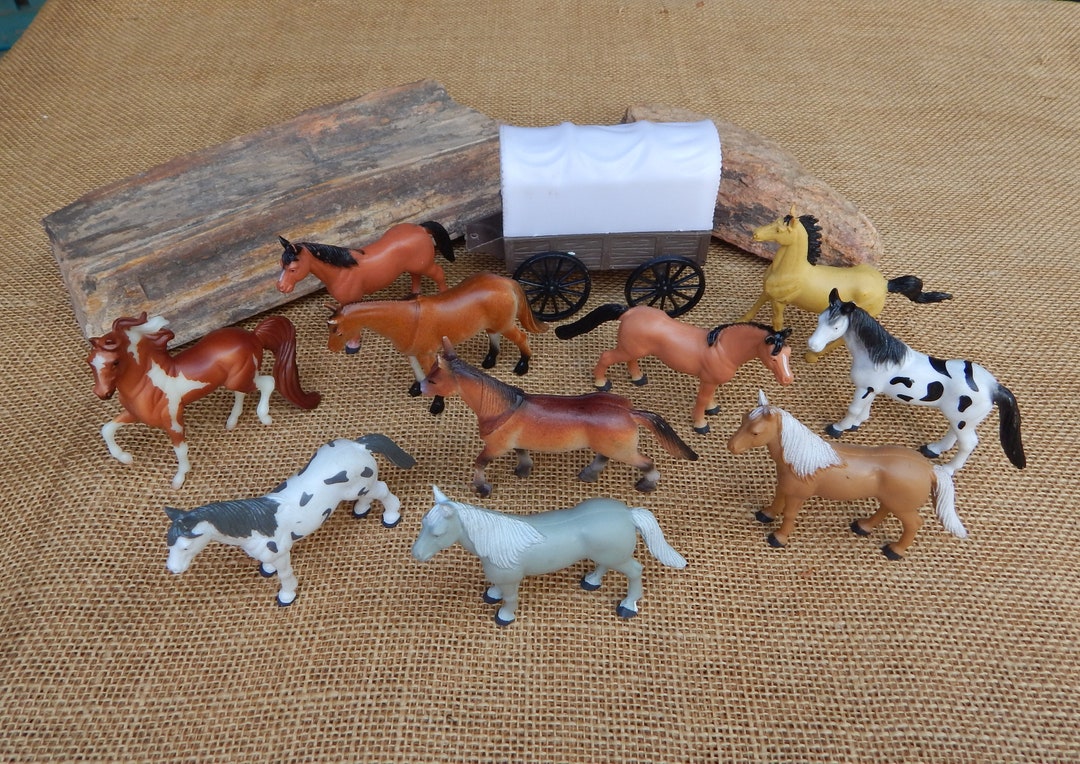 Large Herd of 10 Vintage Toy Horses Plus Covered Wagon / Vintage Mixed ...
