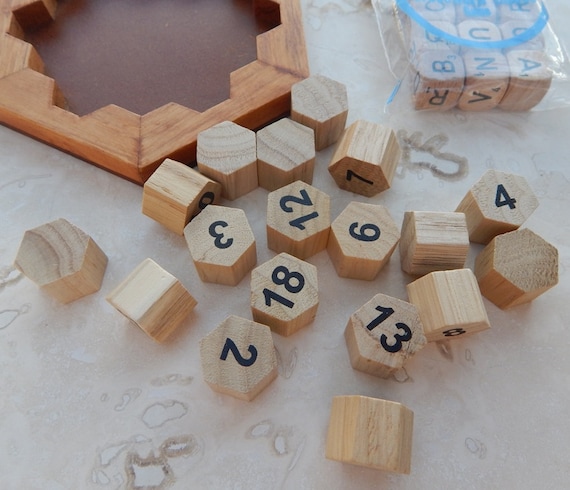 Electronic Scrabble Cubes
