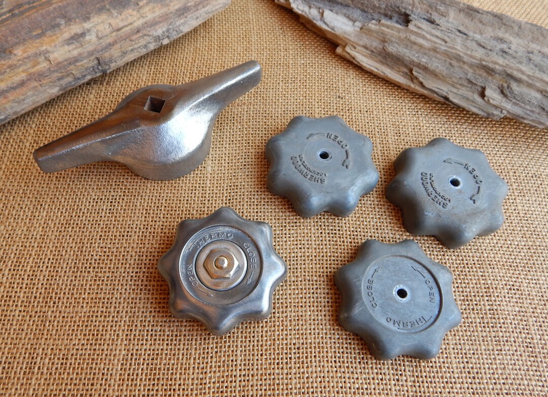 5 Industrial Valve Handles or Caps / Includes 1 Large Industrial Key ...