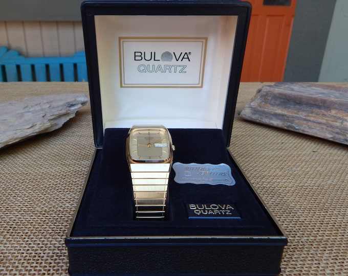 1989 Gold Bulova Quartz Watch ~ Working Condition New Battery ~ Bulova ...