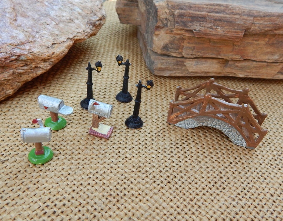 Miniature Painted Metal Bridge Lamp Posts and Mail Boxes / Metal Bridge ...
