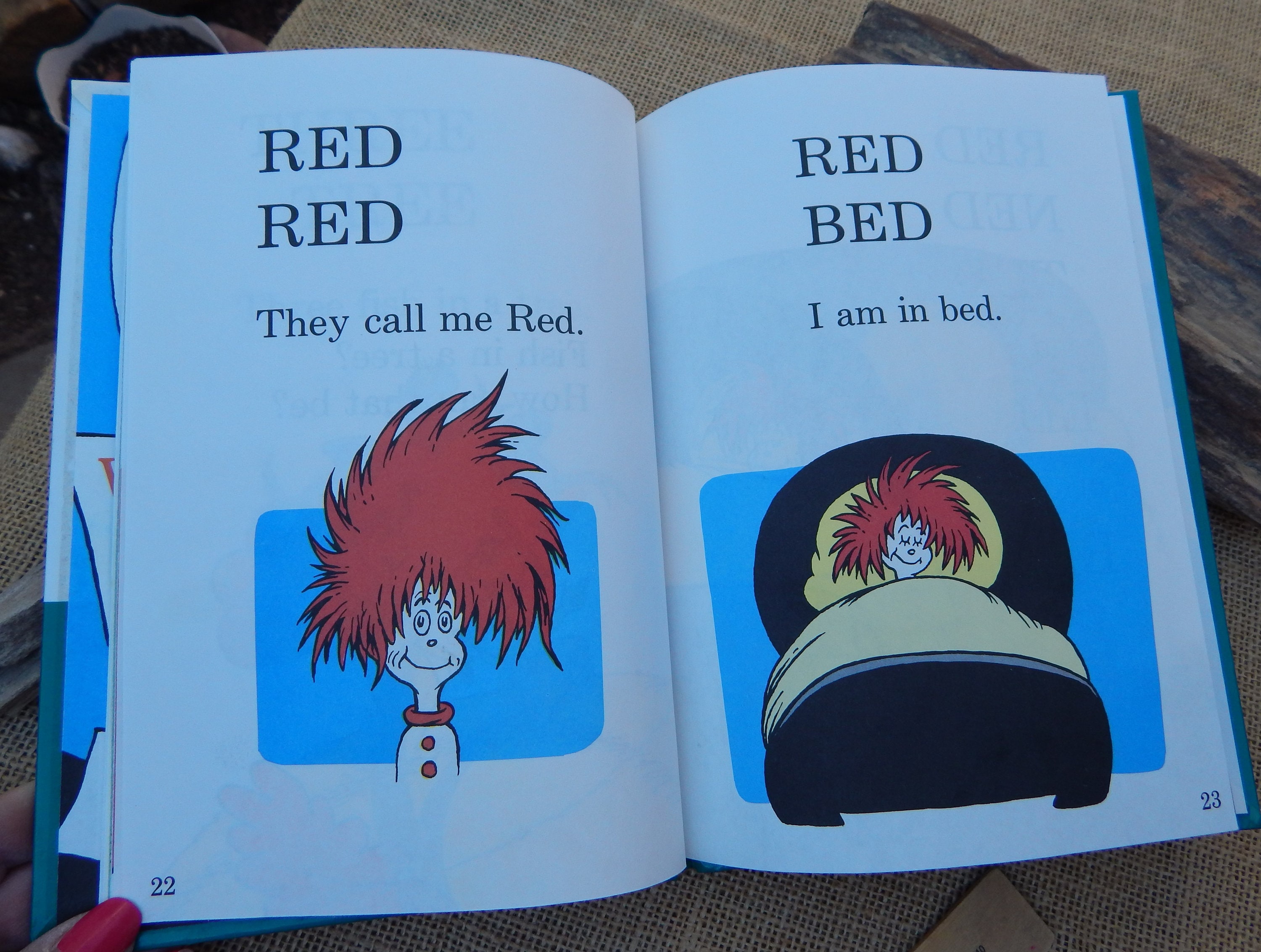 Hop on Pop by Dr. Seuss / Hop on Pop / Dr. Seuss Book / the Simplest ...