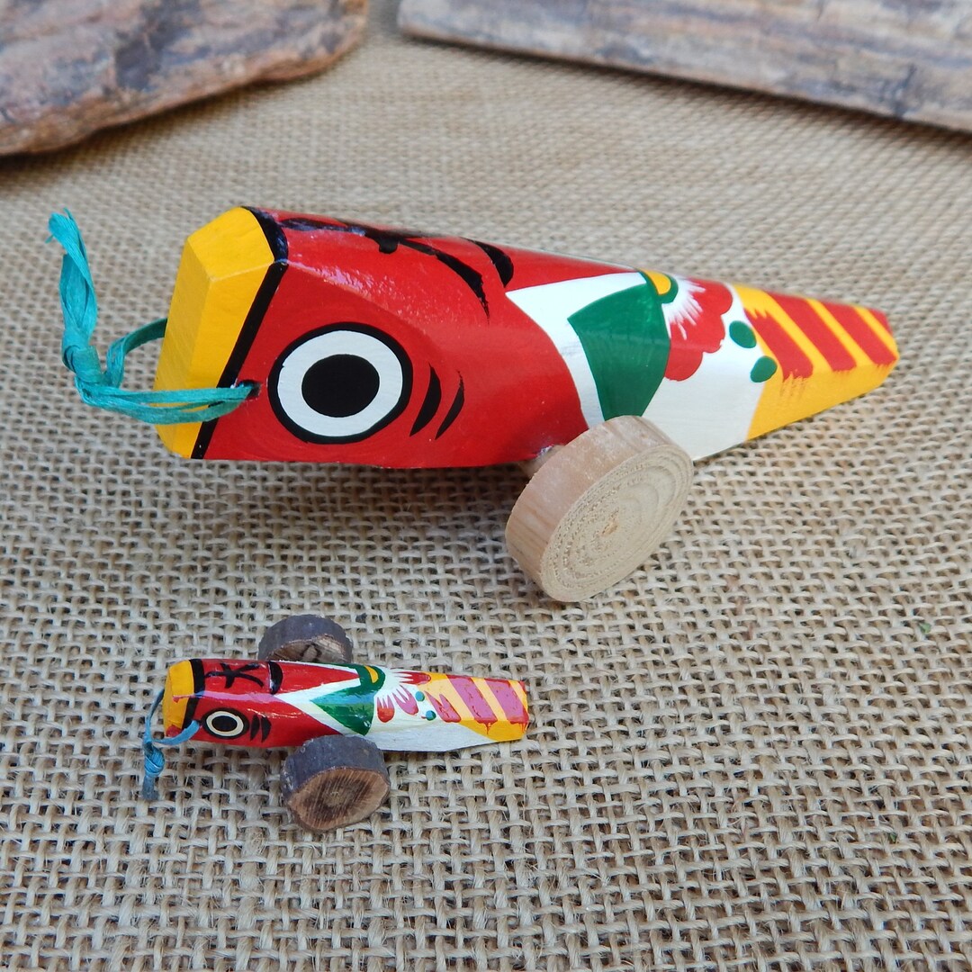 Vintage Japanese Kiji Guruma Crystomeria Wood Carved Pull Toys ...