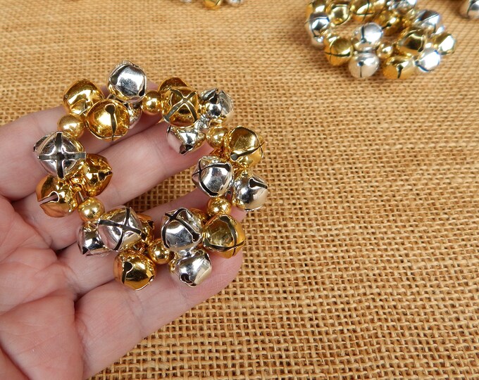 8 Gold & Silver Jingle Bell Napkin Rings ~ Festive Table Setting ...