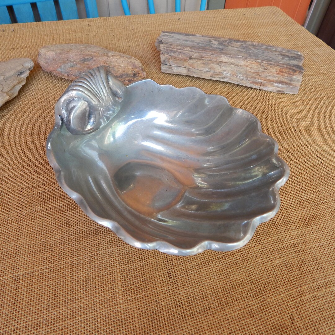 Large Thick Pressed Aluminum Sea Shell Bowl ~ Silver Metal Sea Shell ...