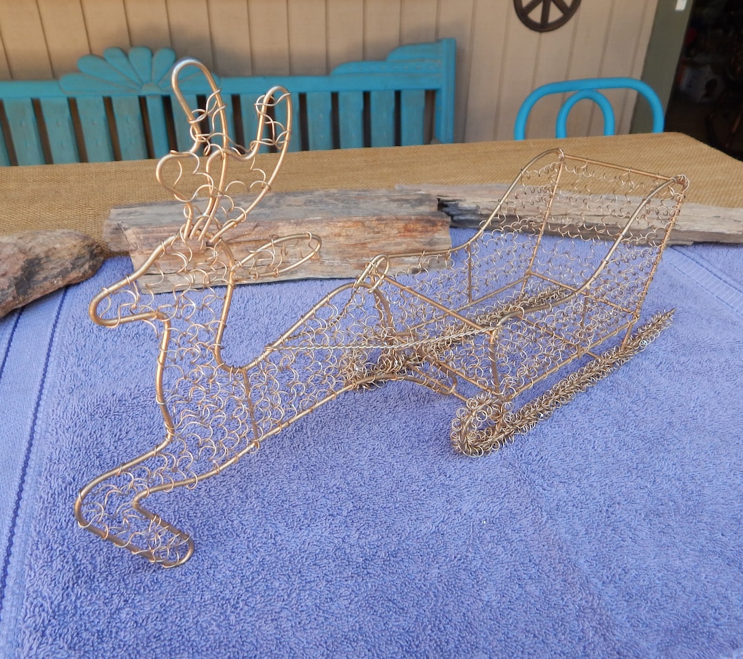Gold Glitter Wire Reindeer & Sleigh / Curly Gold Toned Glitter Wire ...