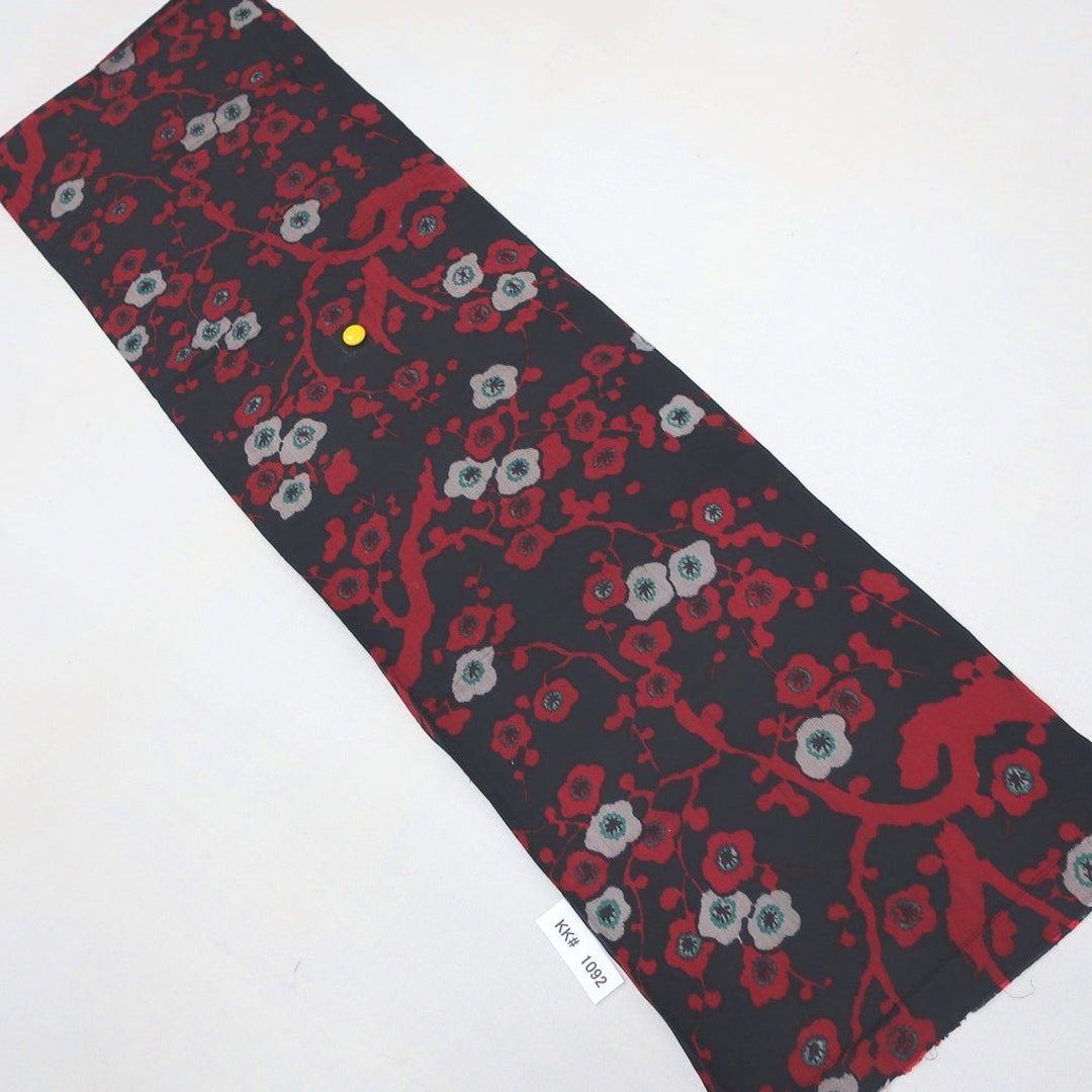 KK1092B3 Silk Kimono Fabric Vintage(1920-1950) Ume Branch Meisen Black ...