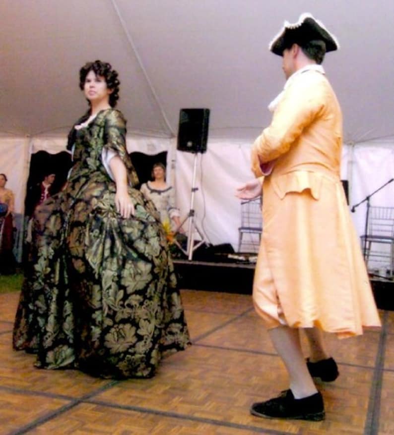 RH821 — Quick Print Sacque or Robe Française Georgian Colonial Gown ...