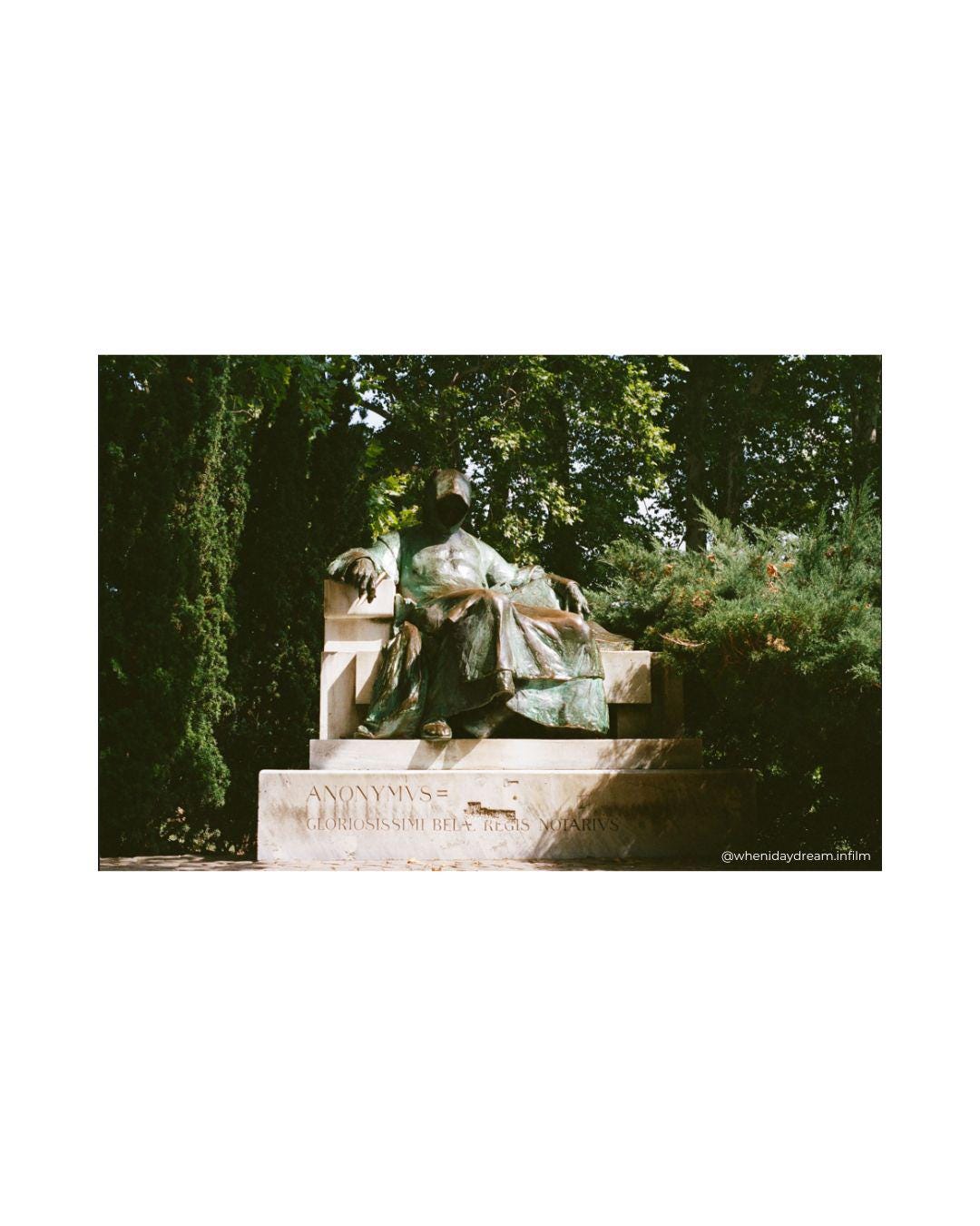 Budapest Statue of Anonymous | Analog Film Photography | Digital ...