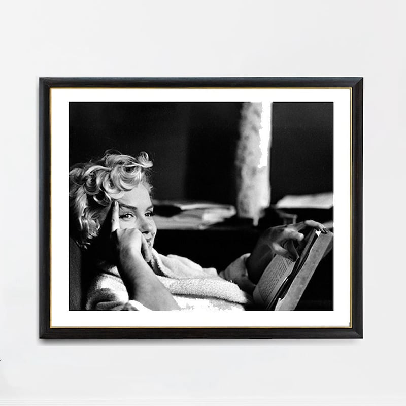 Marilyn Monroe Reading Art - Etsy UK