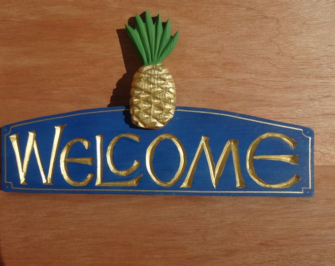 PINEAPPLE WELCOME SIGN - Etsy