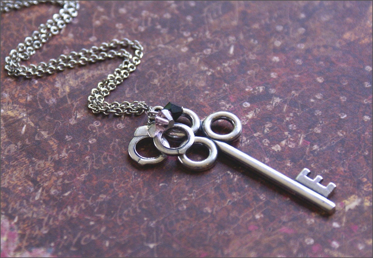 HANDCUFF KEY Necklace Large Skeleton Key Pendant With Handcuff Charms ...