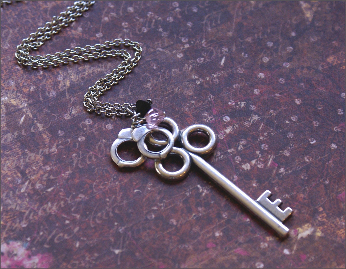 HANDCUFF KEY Necklace Large Skeleton Key Pendant With Handcuff Charms ...