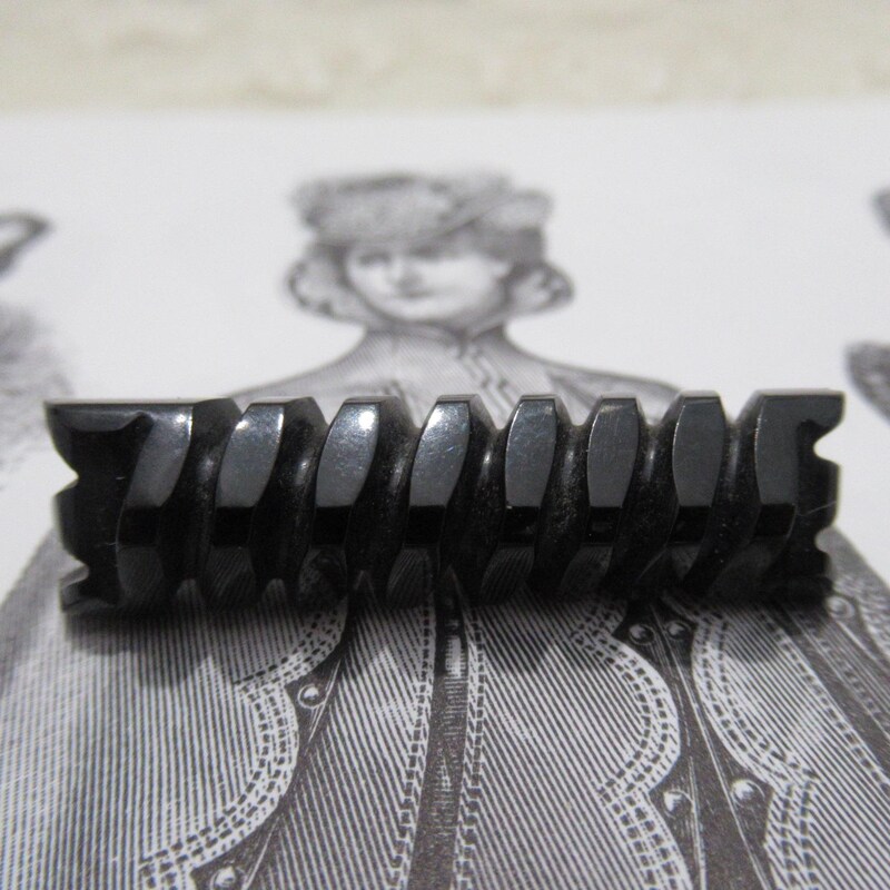 Antique Jet Mourning Brooch - Etsy