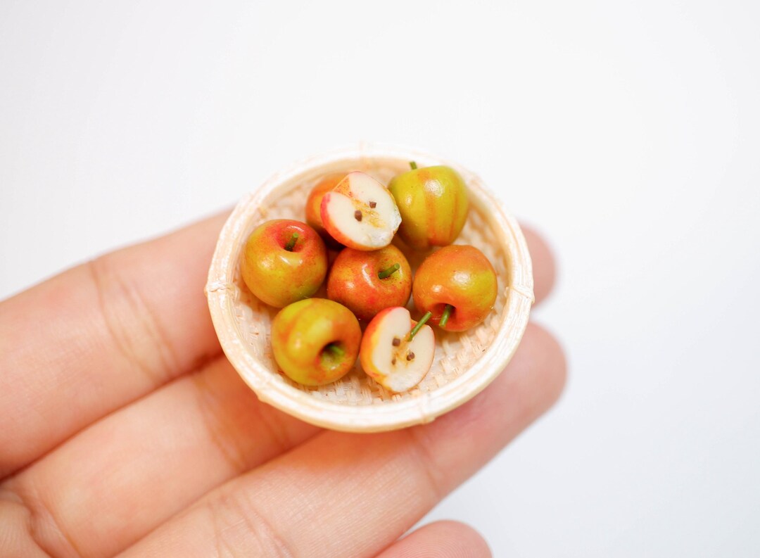 Realistic Miniature Apple 1/12 Scale, Mini Food for Dollhouse Kitchen ...