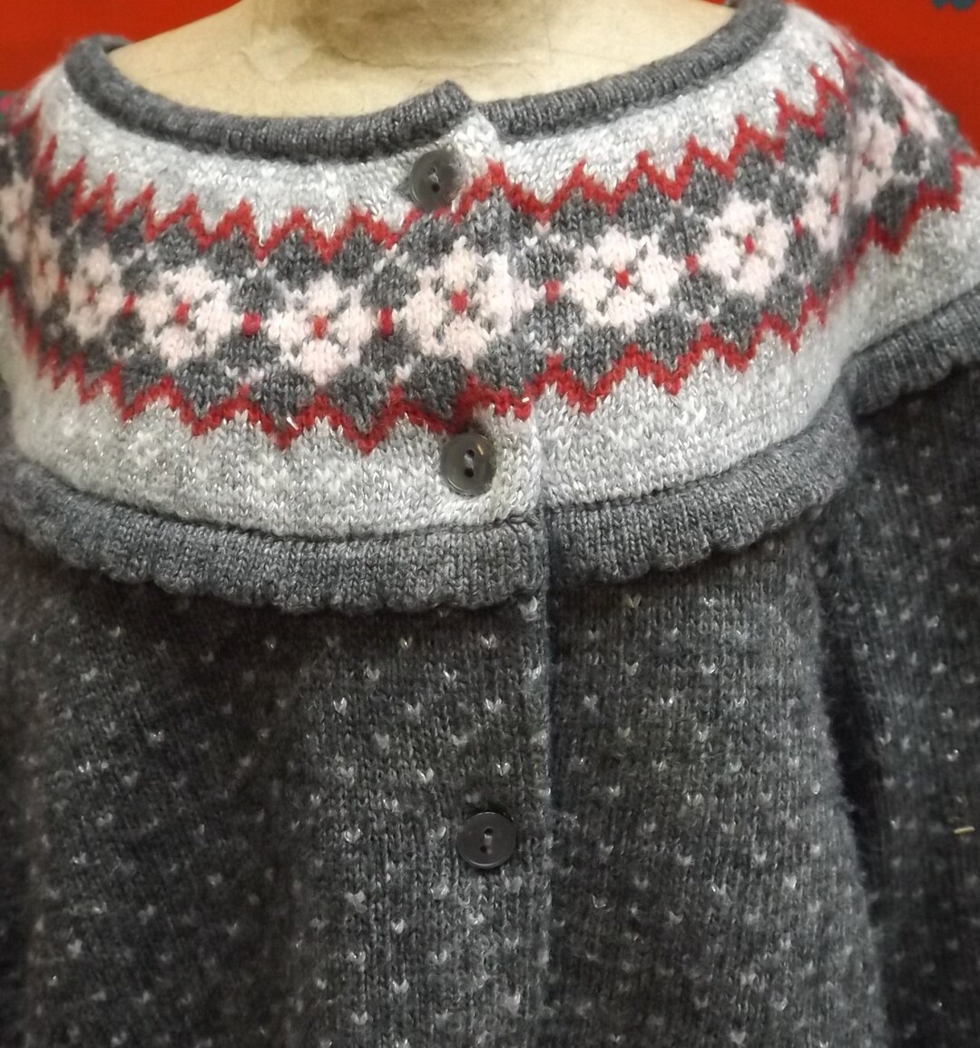 Winter Wonderland Sweater Heather Grey With Snowflake Neckline Kids 5T ...