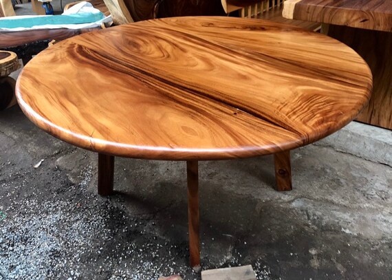 Acacia round table store