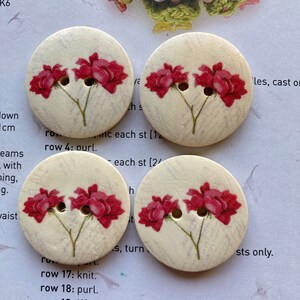 Wooden Buttons 3cm Garden Flowers Set of 8 - Etsy