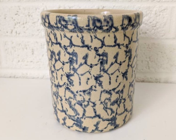 Robinson Ransbottom Co. High Jar 1 Quart | Blue Spatterware | Roseville ...