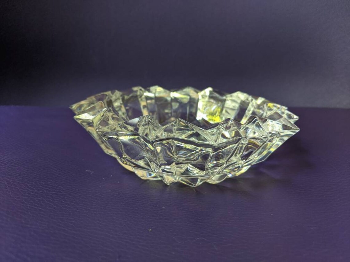 Vintage Cut Glass Bowl With Faceted Pointed Rim - Etsy