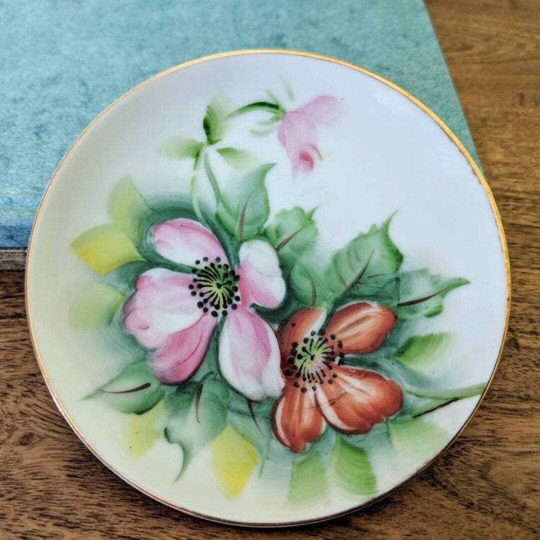 Pair of Vintage Lefton China Floral Plates - Etsy
