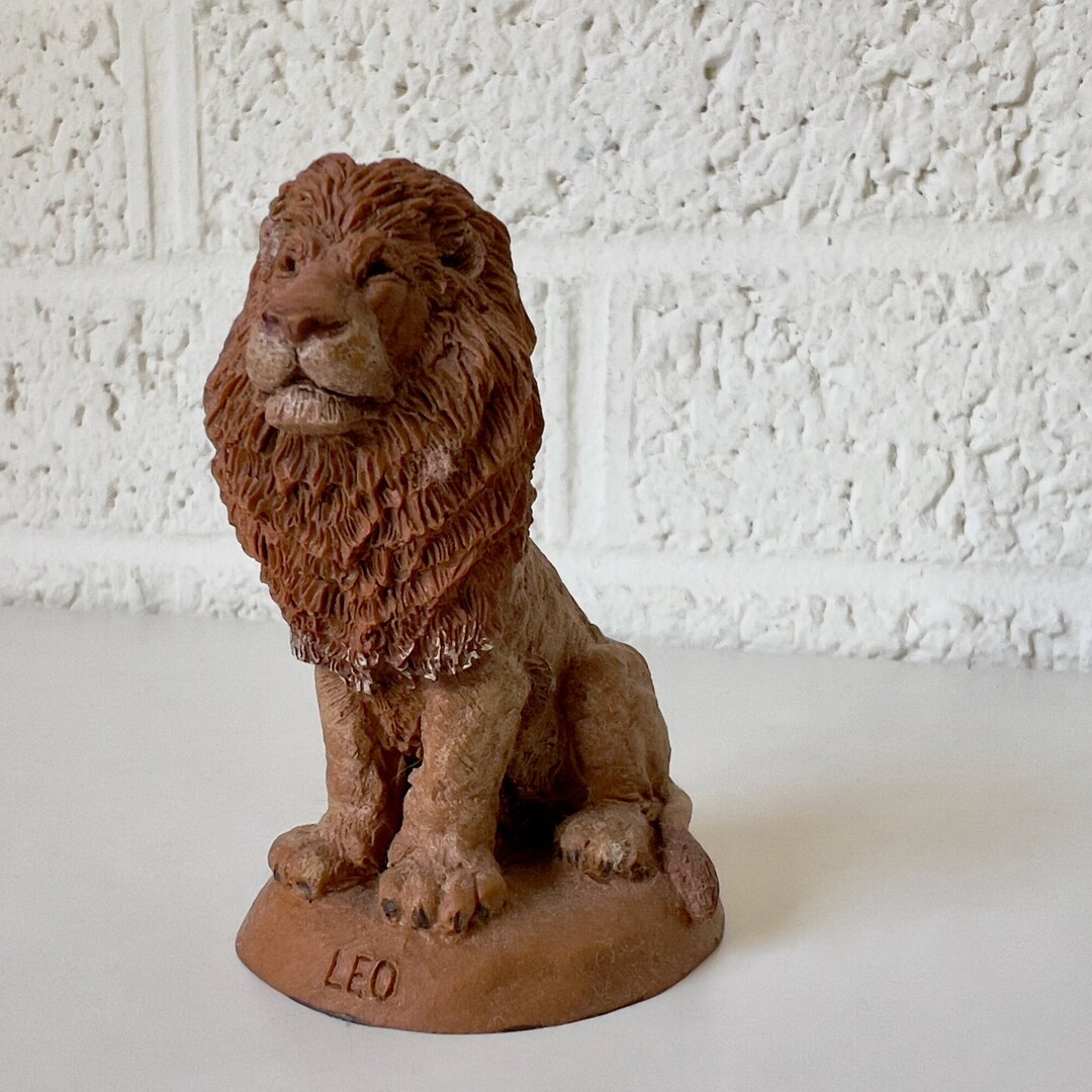 Vintage Leo by Tim Wolfe Lion Figurine | Charmers Cairn Studio | 1997 ...