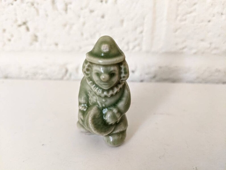 Vintage Wade of England Circus Clown Figurine | Wade Whimsies Miniature ...