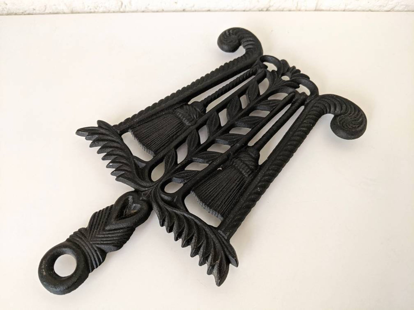 Vintage JZH 1951 Cast Iron Trivet or Wall Art J. Z. H. - Etsy