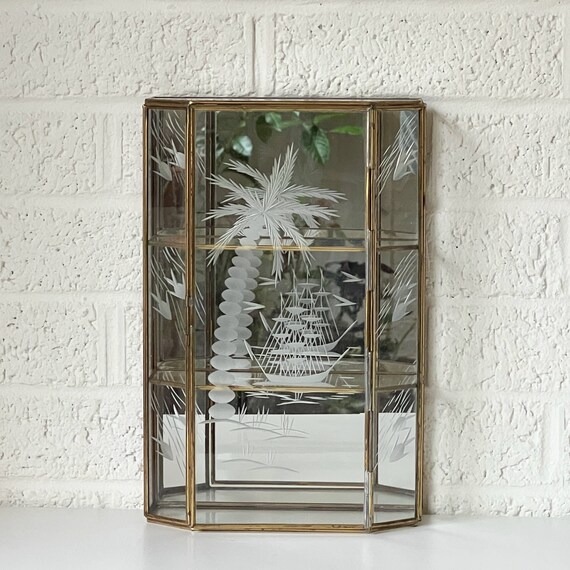 Vintage Brass Glass Curio Cabinet Etagere Display MCM Brass Glass Curio Cabinet Shelf MCM Brass Glass Display Nautical Etsy UK