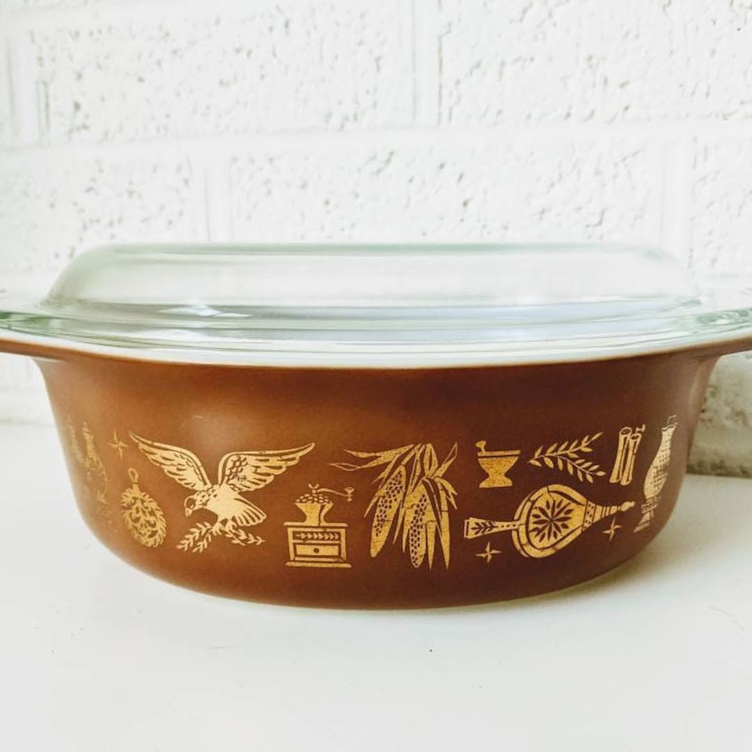 Vintage Pyrex Early American Gold on Brown | 1.5 Qt Casserole - Etsy