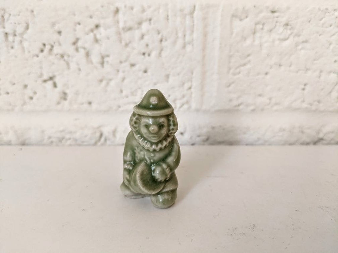 Vintage Wade of England Circus Clown Figurine | Wade Whimsies Miniature ...