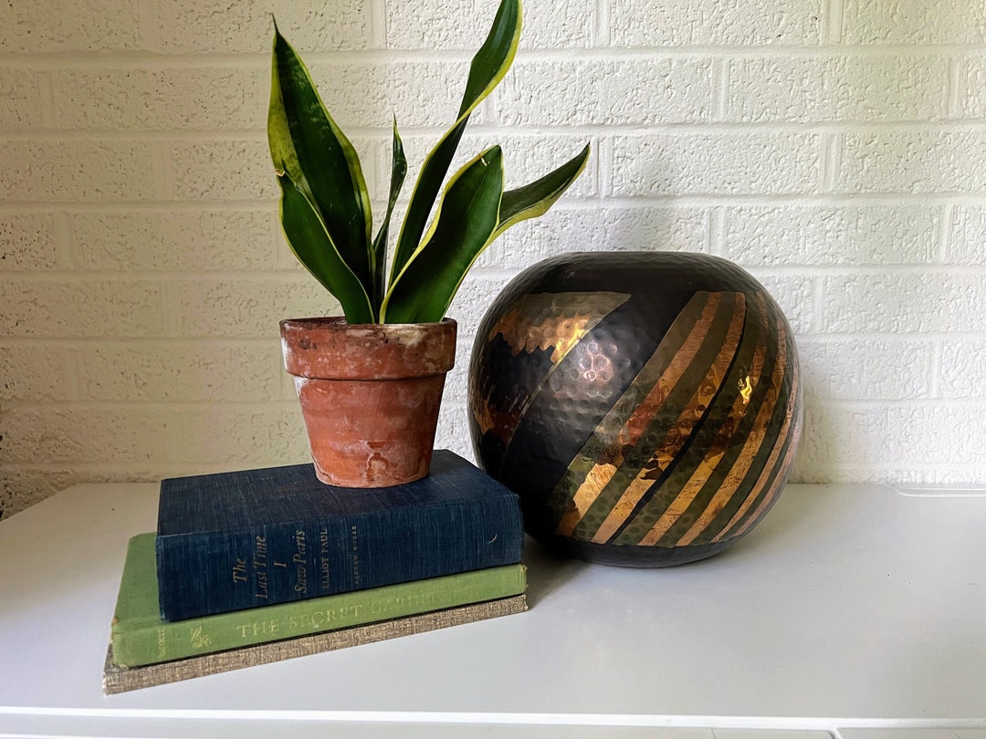 Vintage Large Brass and Copper Vase Hammered Metal Round - Etsy