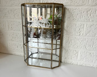Vintage Brass Glass Curio Cabinet Etagere Display MCM Brass Glass Curio Cabinet Shelf MCM Brass Glass Display Nautical Etsy