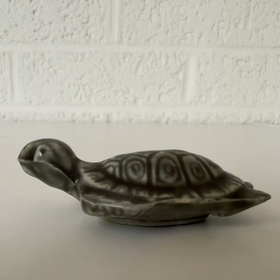 Vintage Wade of England Turtle Figurine Wade Whimsies - Etsy