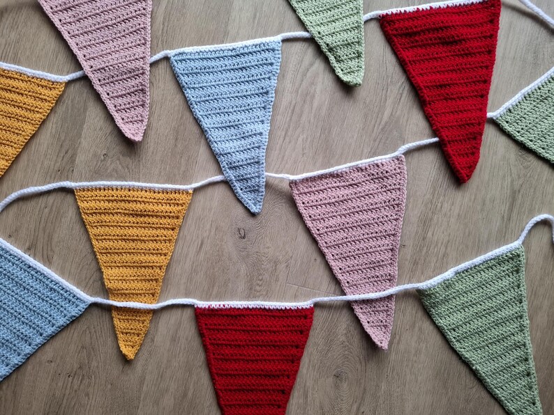Triangle Garland Crochet Pattern (PDF) - Etsy