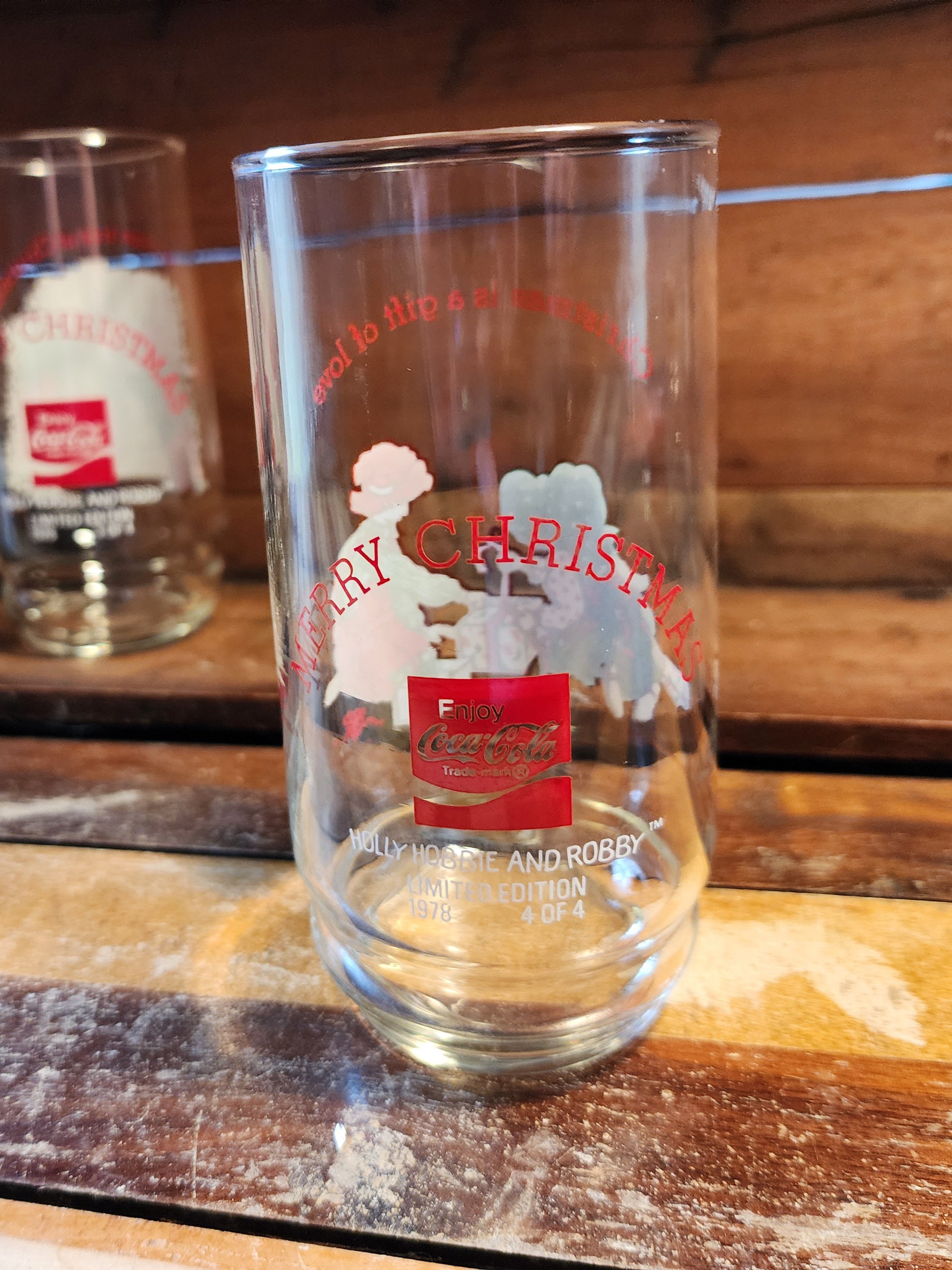 Holly and Robby Hobbie 1978 Coca Cola Christmas Glass Tumbler Vintage ...