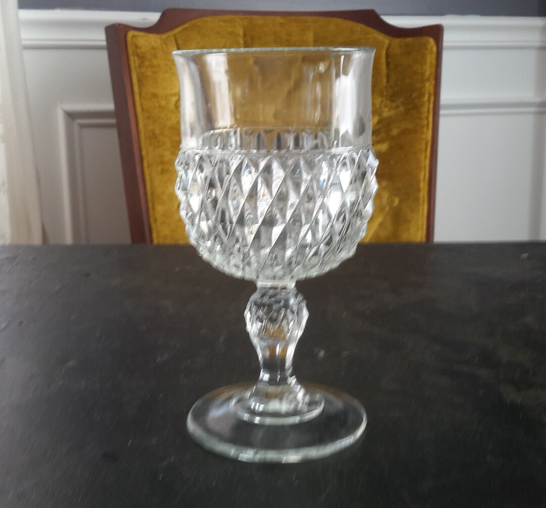 Water Goblet Diamond Point Indiana Glass Vintage - Etsy