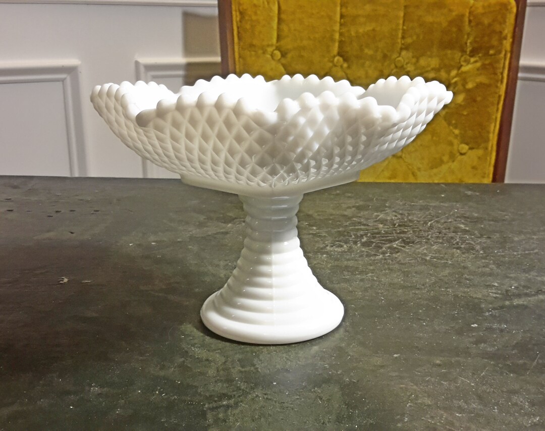 Diamond Compote Milk Glass L.E. Smith Vintage - Etsy