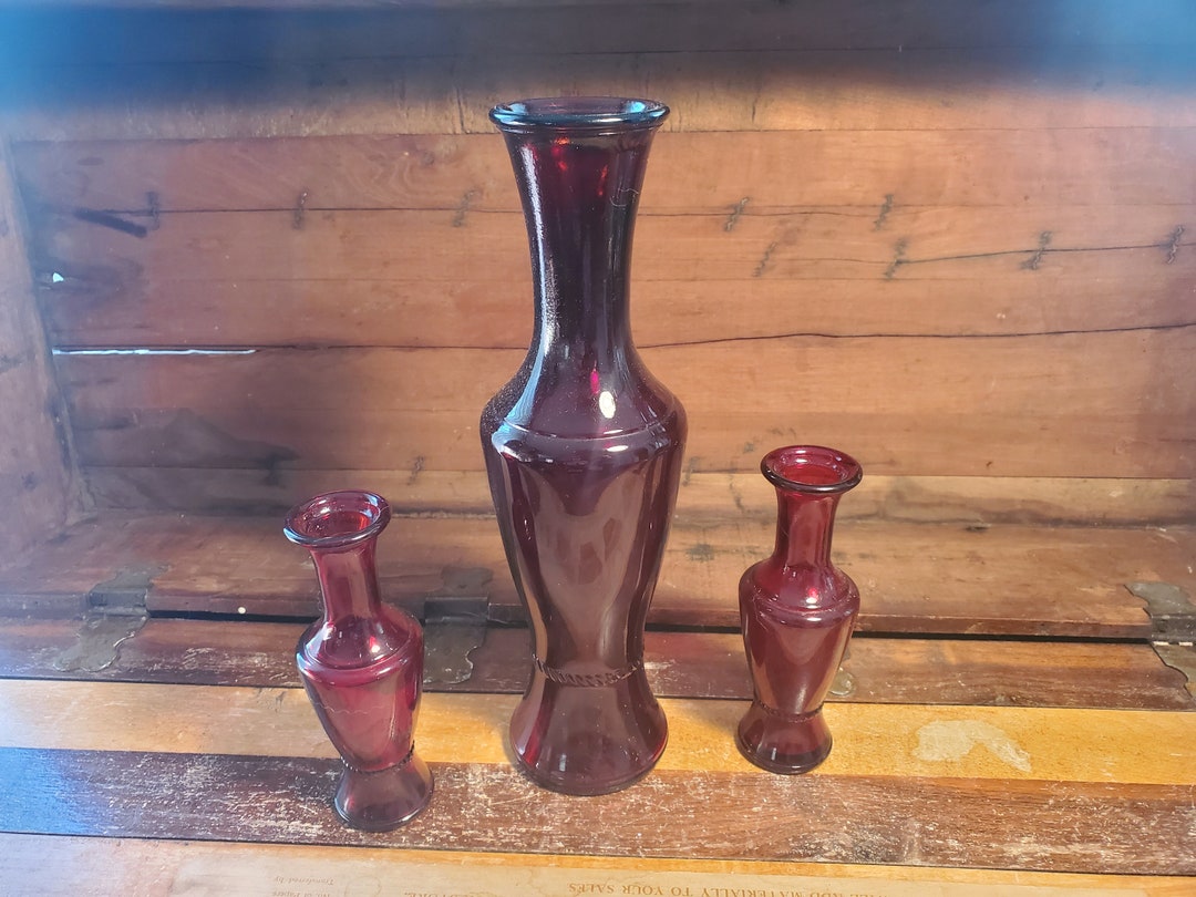 Ruby Red Bud Vases Wheaton Glass Vintage - Etsy