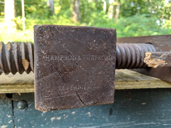 Hampson & Bettridge Lying Press for Bookbinding. - Etsy Canada