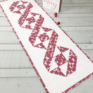 Twisted Ribbon Table Runner Quilt Pattern (PDF Pattern), Beginner ...