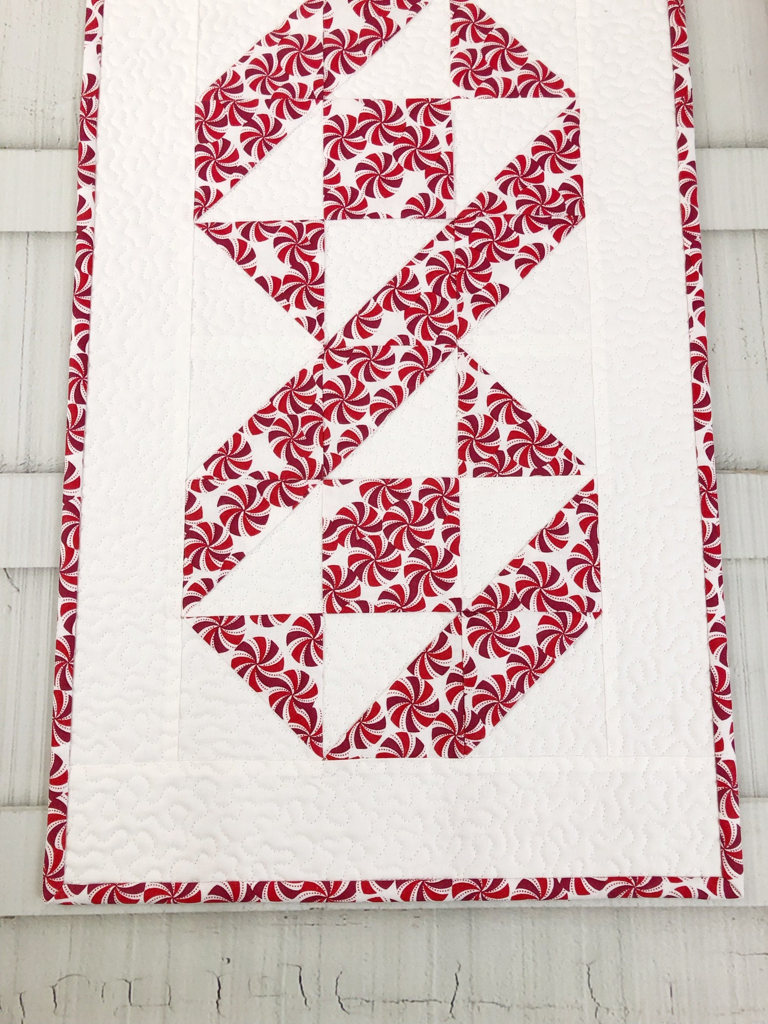 Twisted Ribbon Table Runner Quilt Pattern (PDF Pattern), Beginner ...