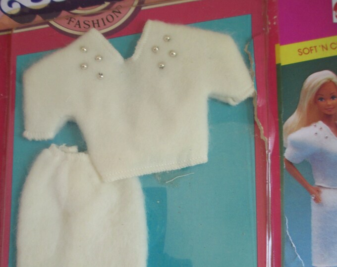 Vintage Barbie Original 1983 Barbie Soft N Chic #4813 in Original ...