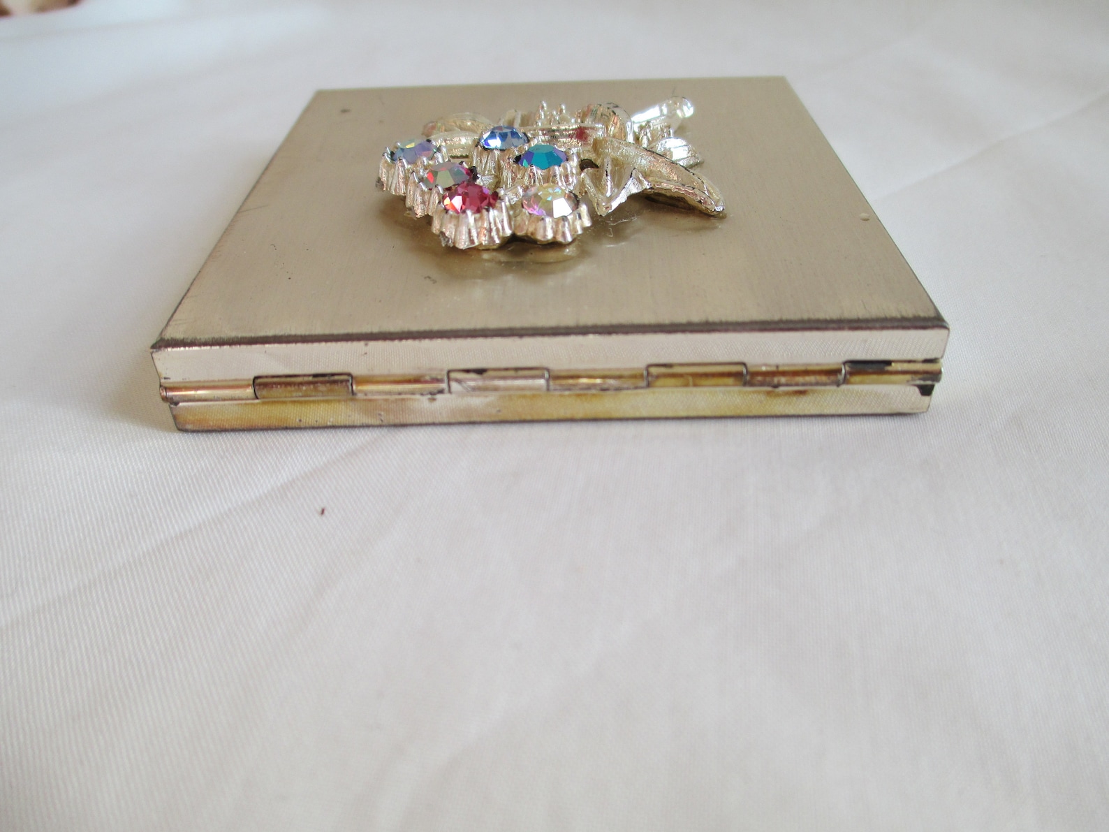 Vintage Compact Rhinestone Zell Fifth Avenue Face Powder | Etsy