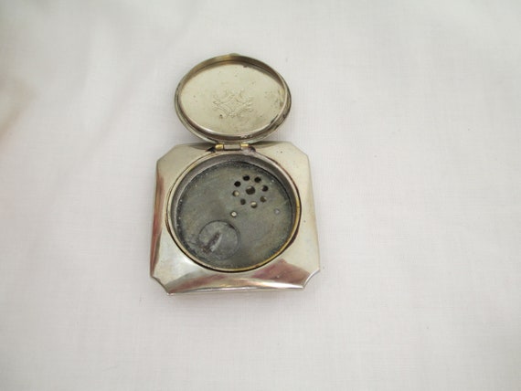 Vintage Compact Silver Loose Powder Compact Silver To… - Gem