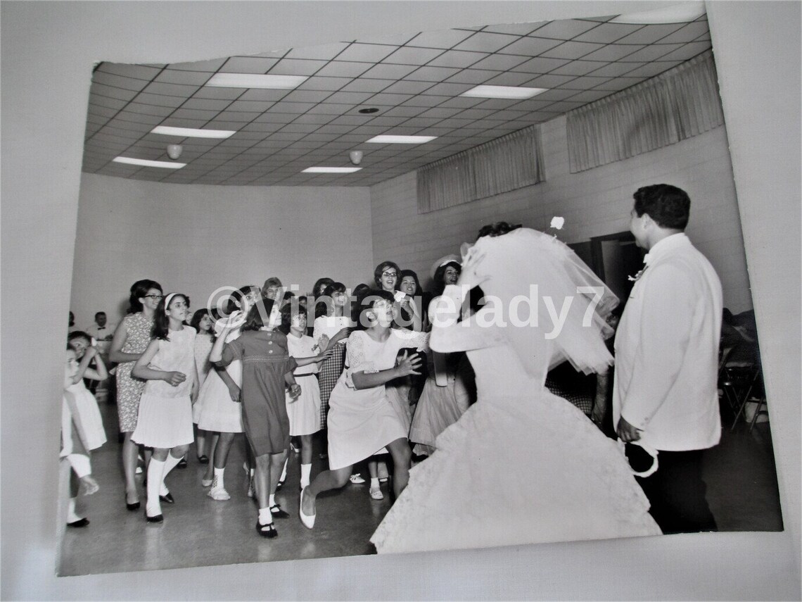 Vintage Photo 1966 Bride Tossing the Bouquet Wedding ARCHIVE - Etsy