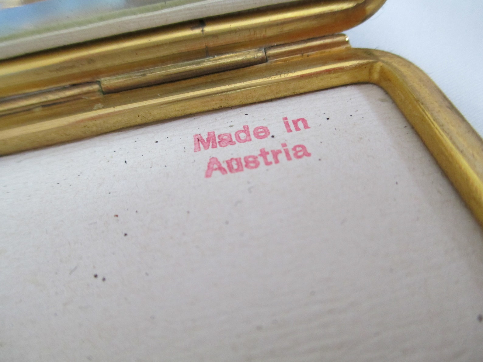 Vintage Compact Austrian Petit Point Powder Compact Unused in Earthy ...