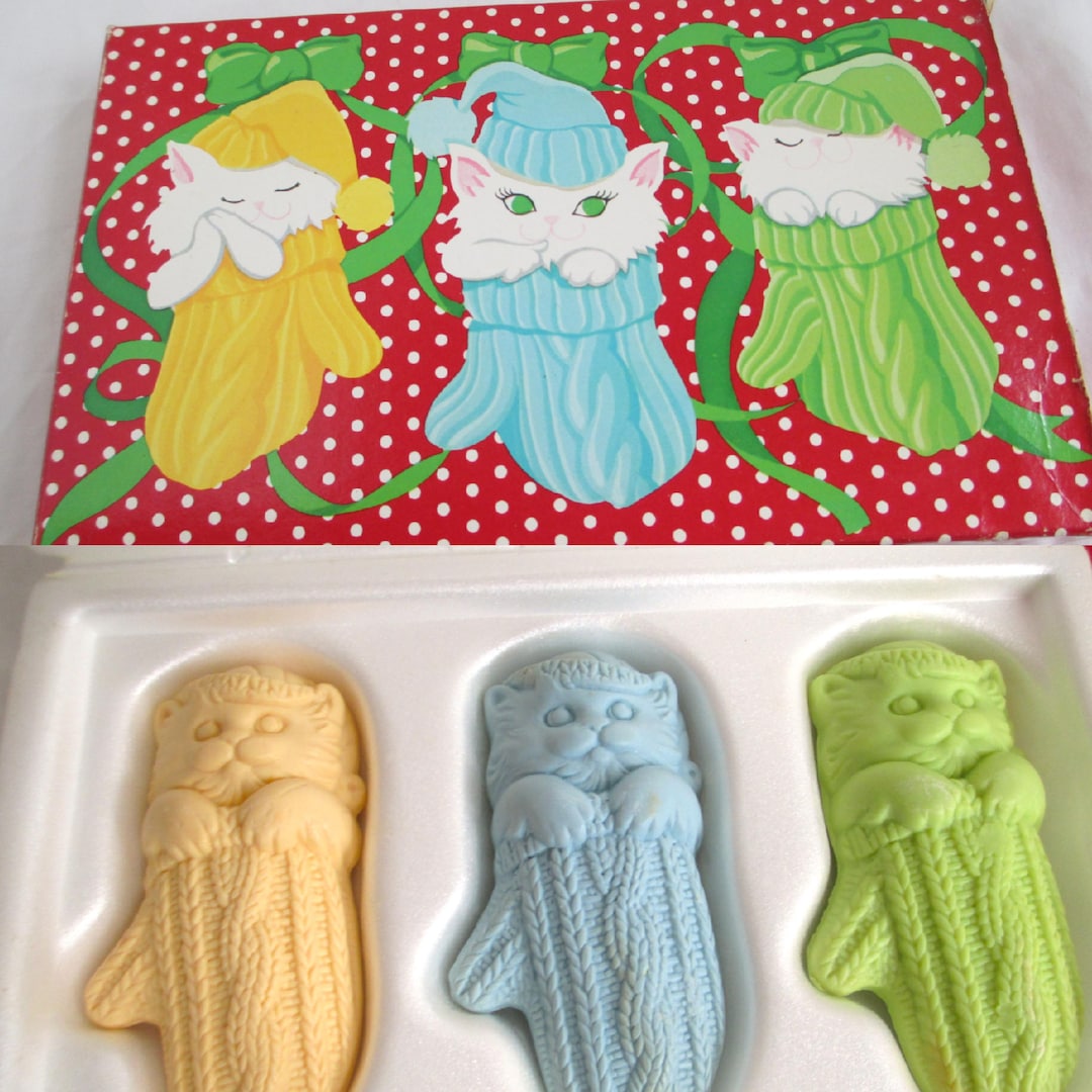Avon Vintage Soap Furry, Purry, and Scurry Cats in Mittens Soap in ...