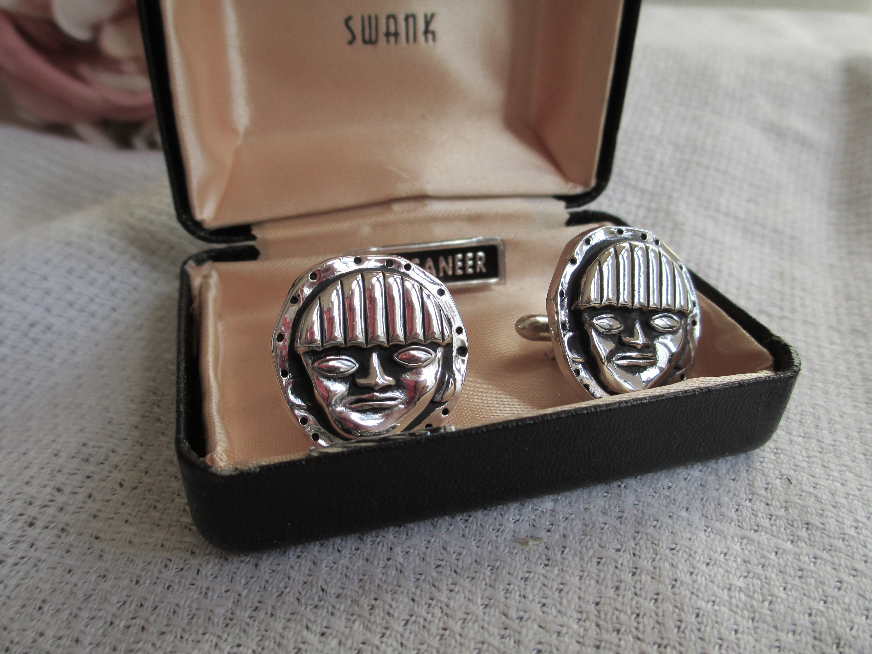 Swank Cufflinks Buccaneer Face Silver in Original Box by Shields ...