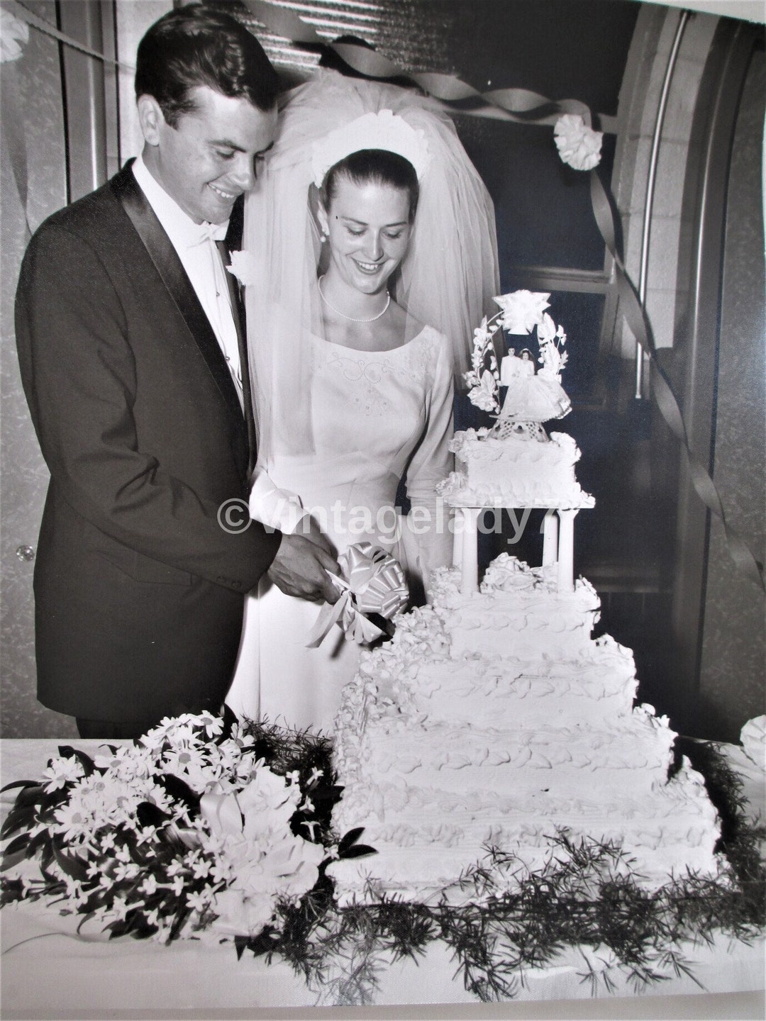 Vintage Photo 1966 Bride and Groom Cutting the Cake Archive of - Etsy